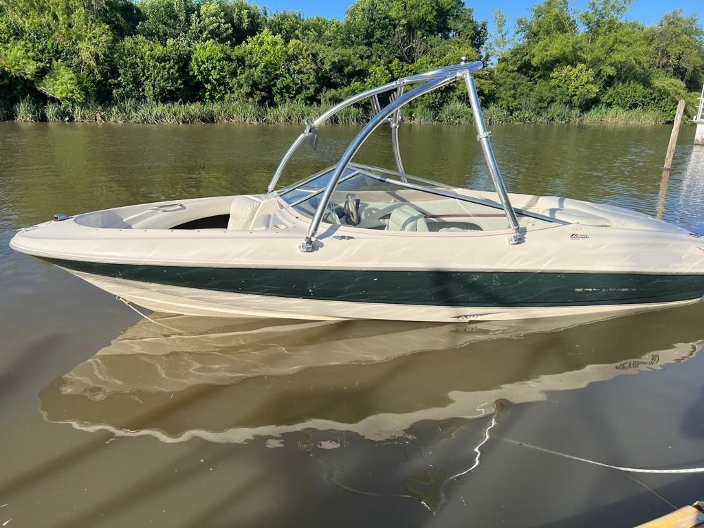 BAYLINER 2050 OPEN – Náutica Nahuel