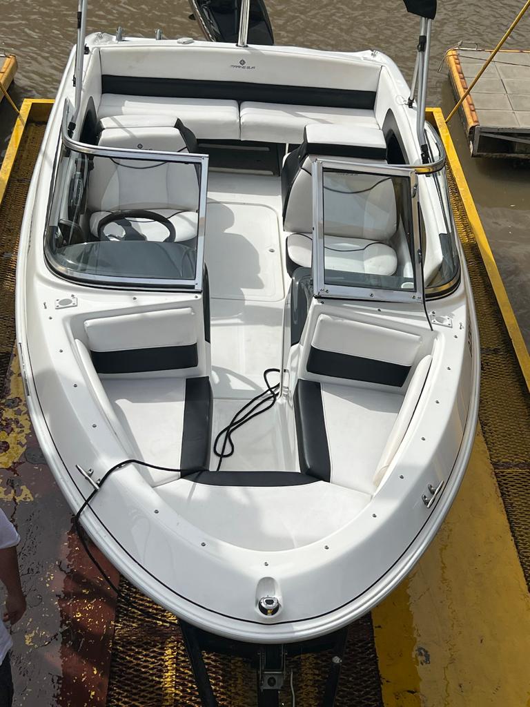 QUICKSILVER 1600 – Náutica Nahuel